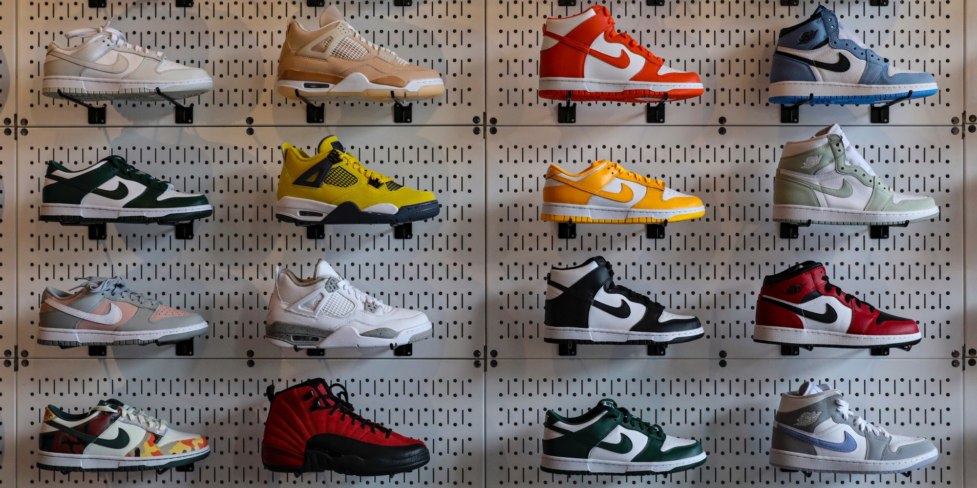 UK Footwear Brands - Digital Marketing Benchmark Report, Q2 2023